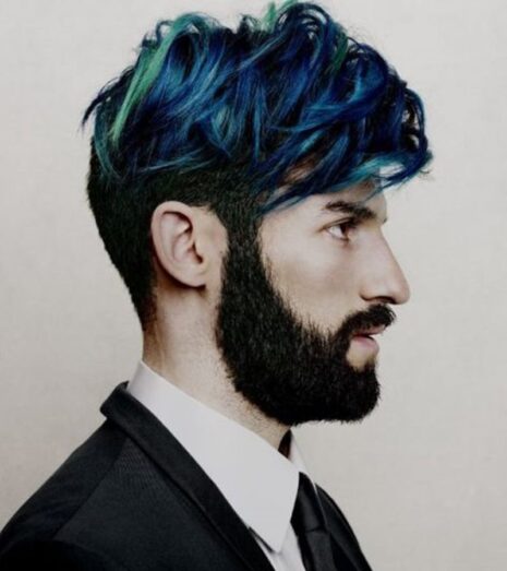 Cabelo azul masculino